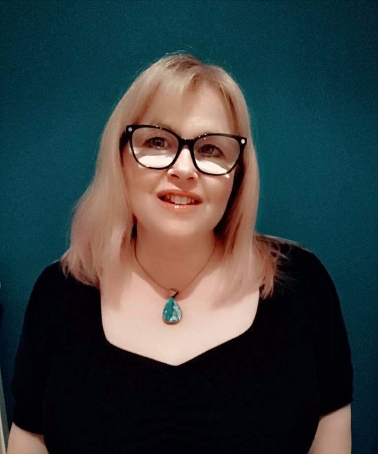 Romany Heartford – Wild Ink Publishing